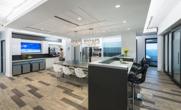 Gallery | Focus: Architecture + Design